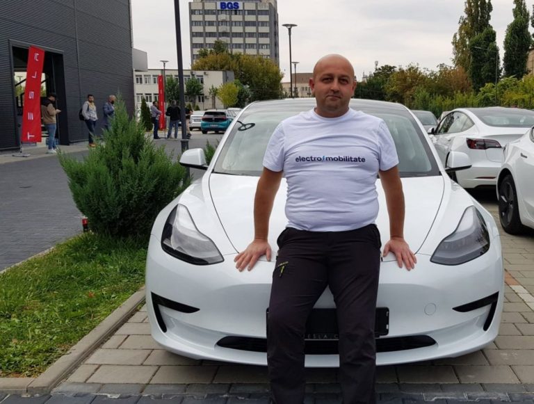 2 Ani, 46.000 km și 24 de Rapoarte Lunare: Mit vs. Realitate cu Tesla ...